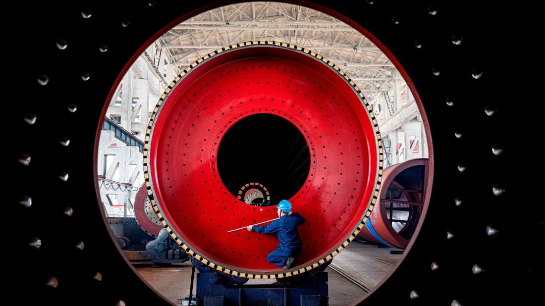 China’s factory activity returns to growth in June | AnewZ