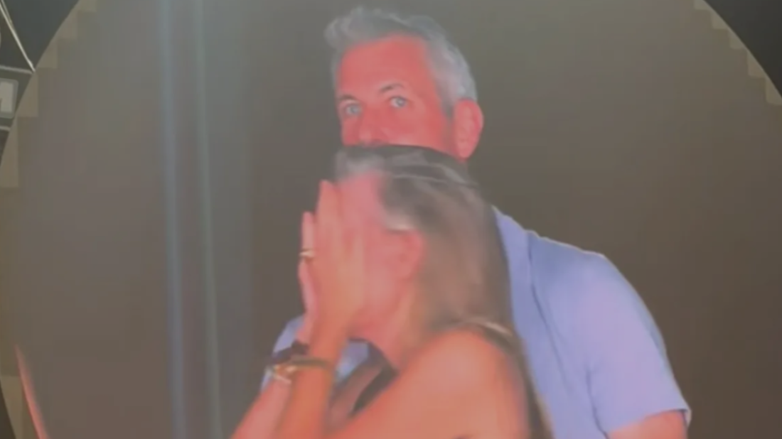 Tech CEO allegedly caught having affair on kiss-cam | AnewZ