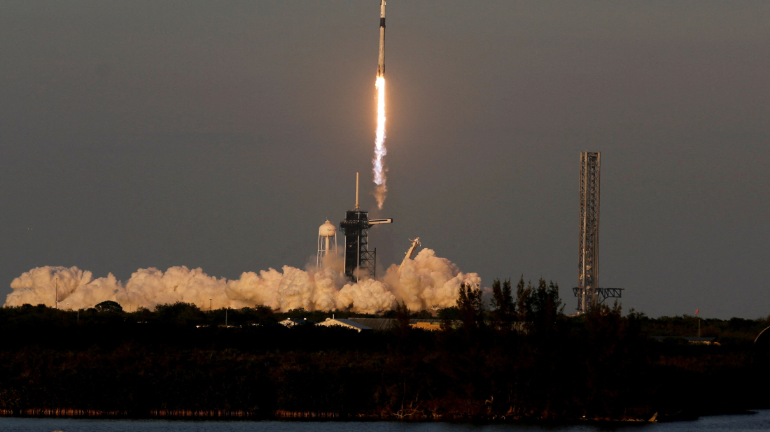 SpaceX’s rocket in the Bahamas | AnewZ