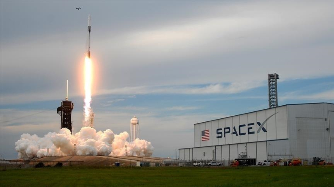 SpaceX to acquire EchoStar spectrum | AnewZ