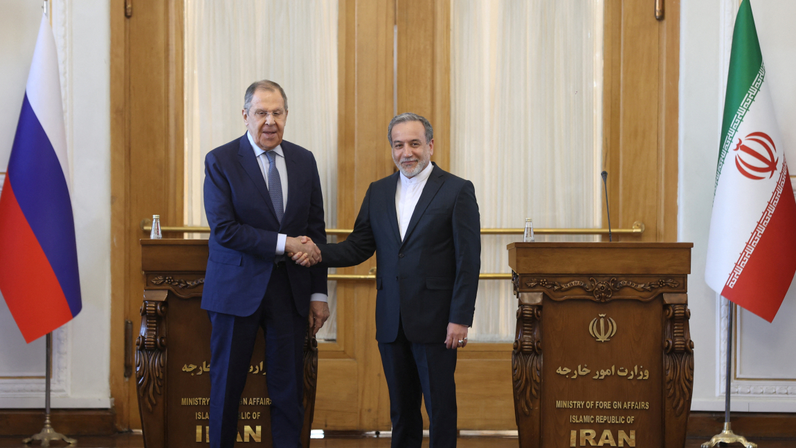 Iran, Russia discuss partnership ahead of IAEA board meeting | AnewZ