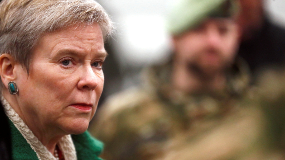 Ex-NATO chief: 'Europe could lose U.S. nuclear deterrence' | AnewZ