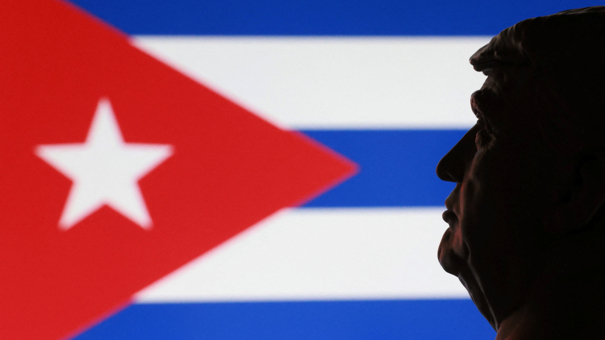 Trump urges Cuba to strike deal with U.S. | AnewZ