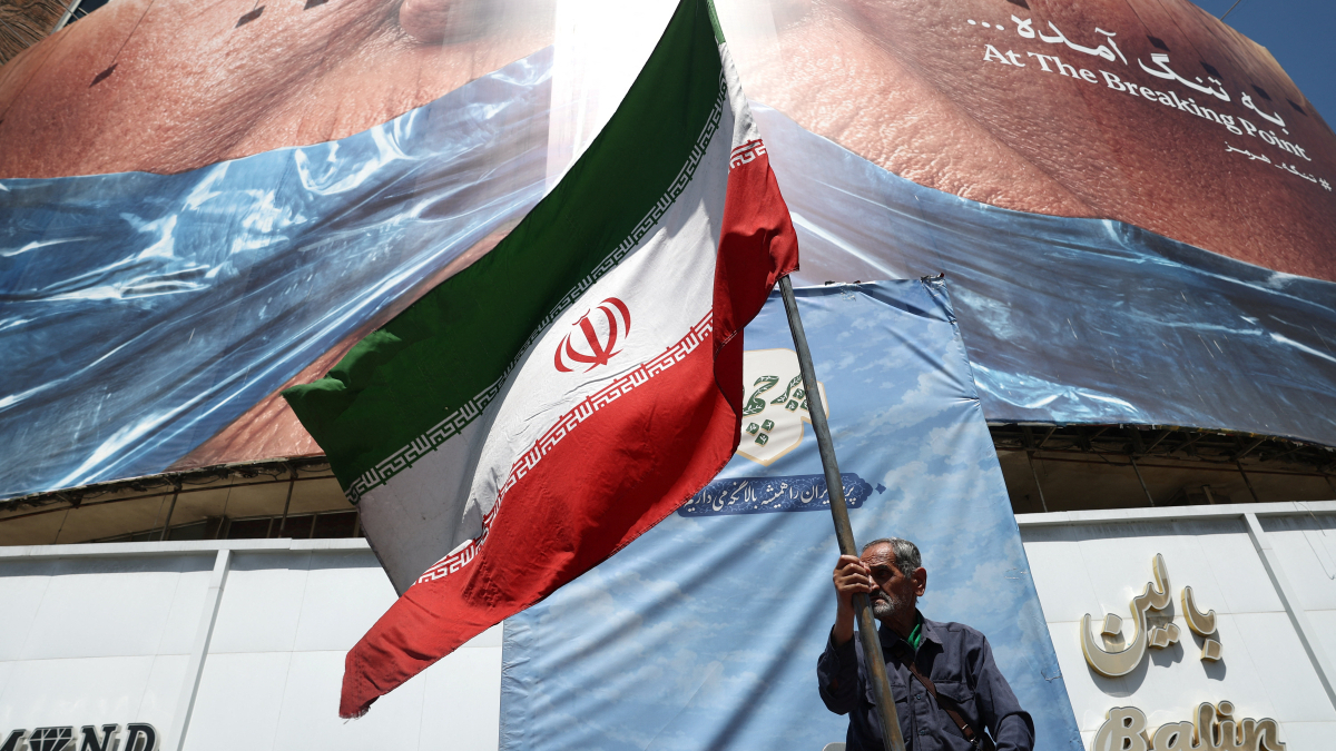 Iran strikes U.S. base in retaliation | AnewZ