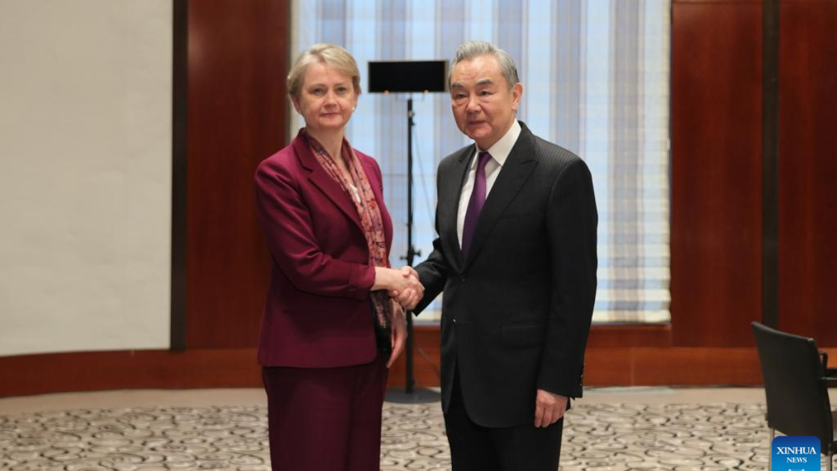 UK Foreign Secretary meets China's Wang Yi | AnewZ